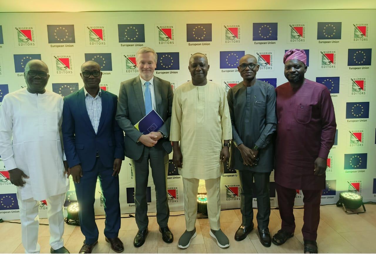 Nigerian editors to combat fake news with fact-check desks – Hensard Times